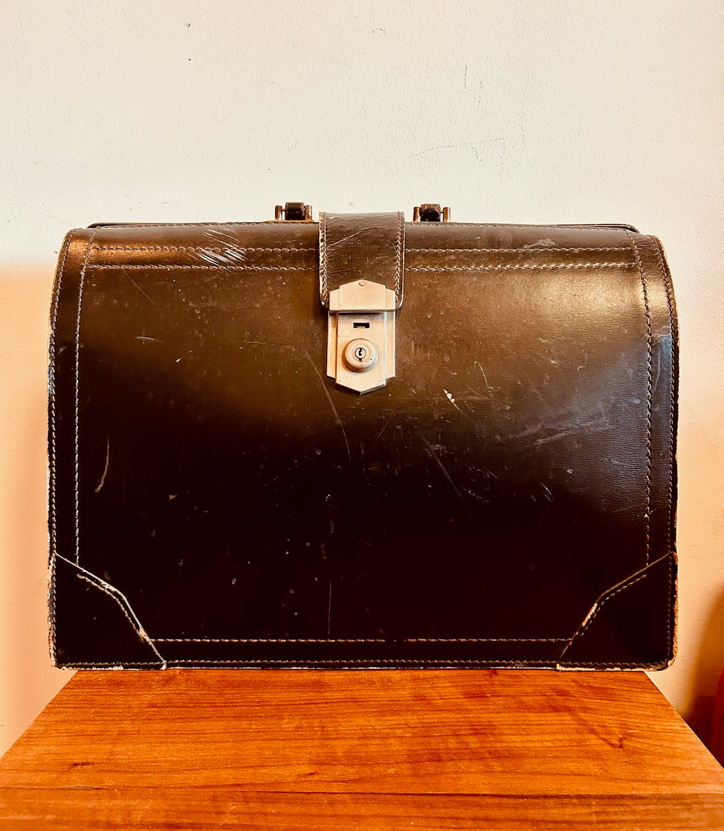 Vintage Brown Leather Professor Doctor Lawyer Briefcase – Sunbeam Vintage