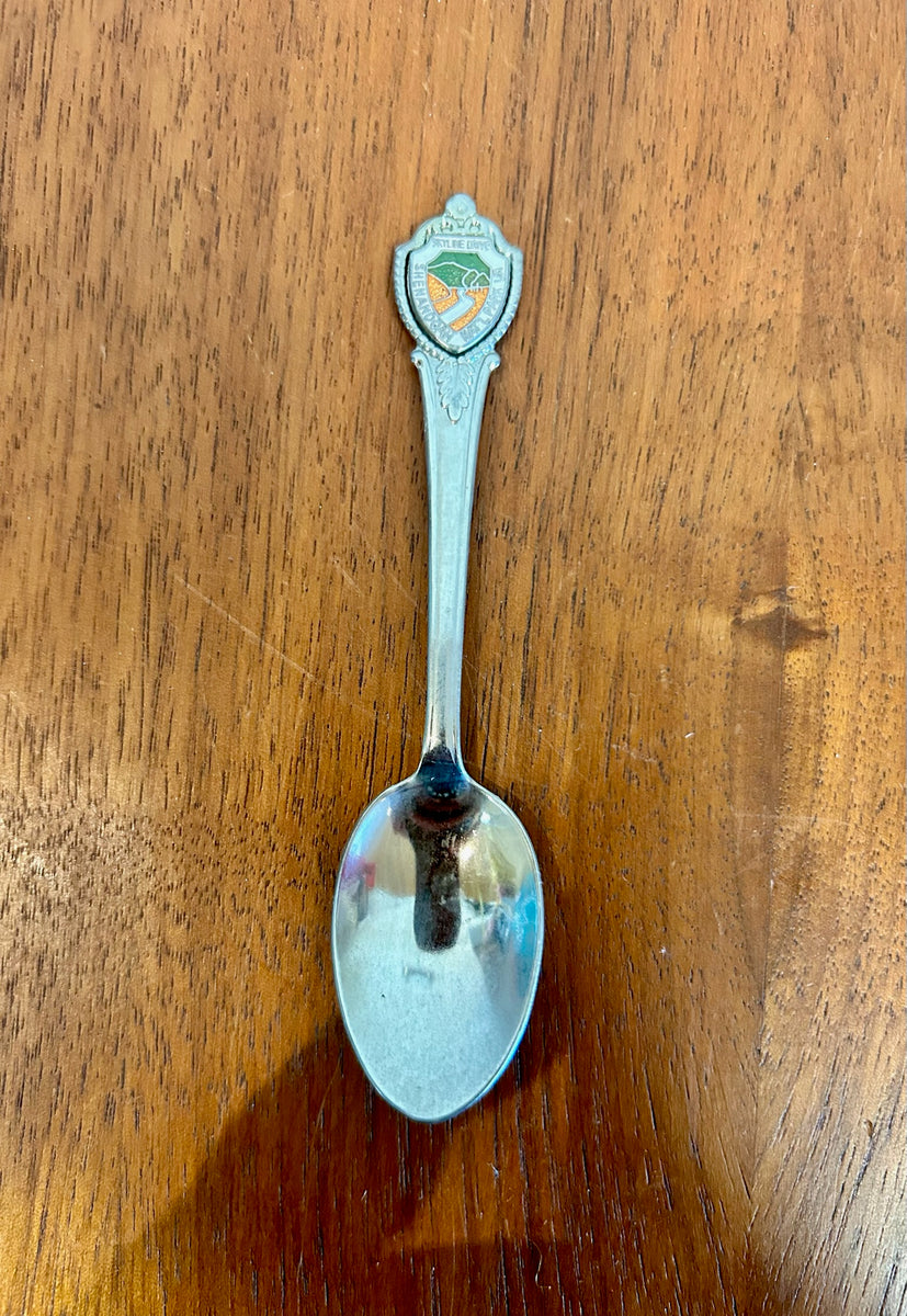 U.S. States Collectors Souvenir Spoon "Virginia" – Sunbeam Vintage