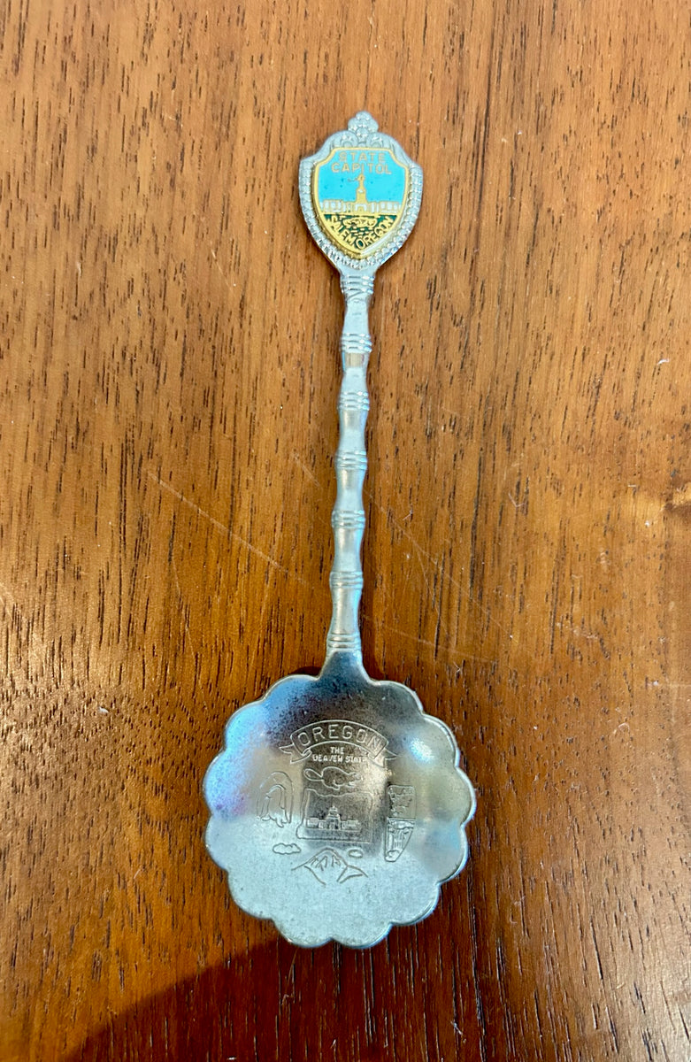U.S. States Collectors Souvenir Spoon "Oregon" – Sunbeam Vintage