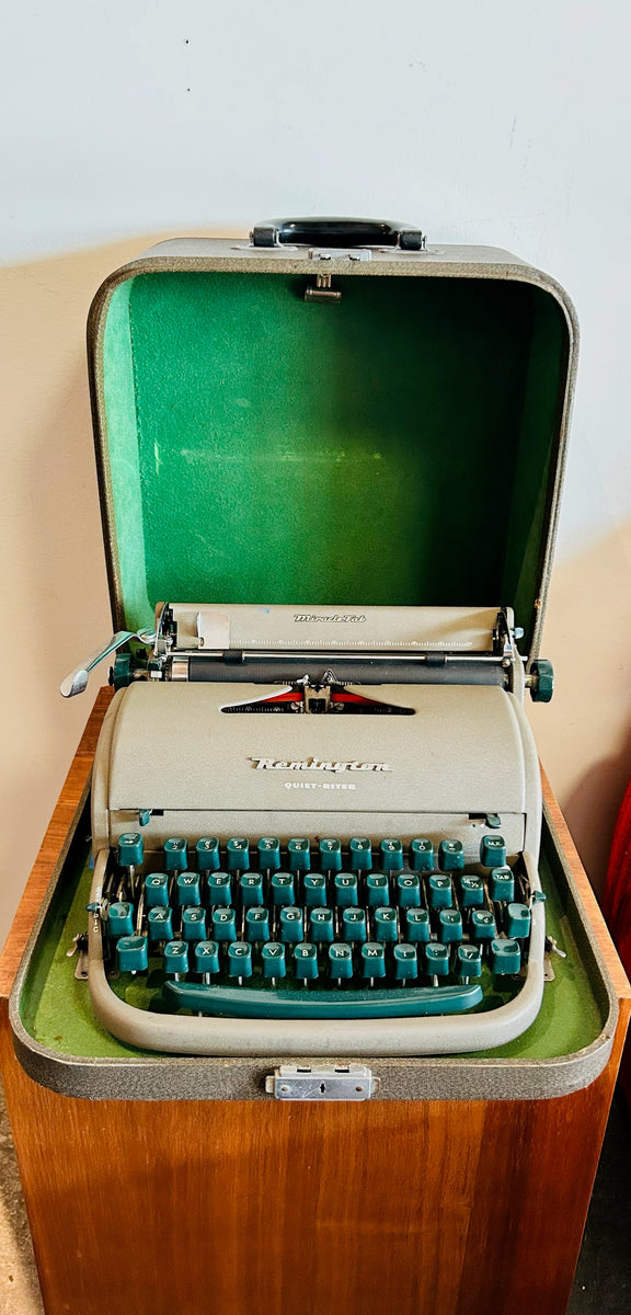 Vintage Remington Quiet Riter Miracle Tab Typewriter – Sunbeam Vintage