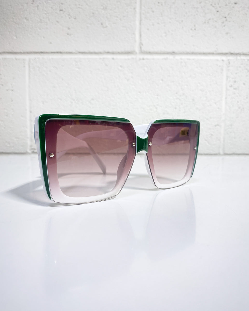 Oversized Square Sunnies in Green – Sunbeam Vintage