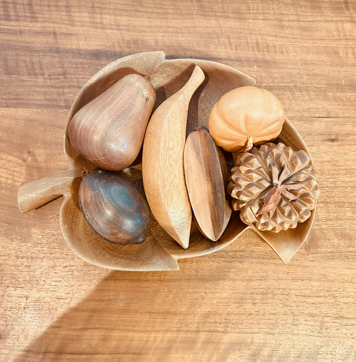 Vintage Wooden Hand Carved Acorn Fruit and Bowl – Sunbeam Vintage