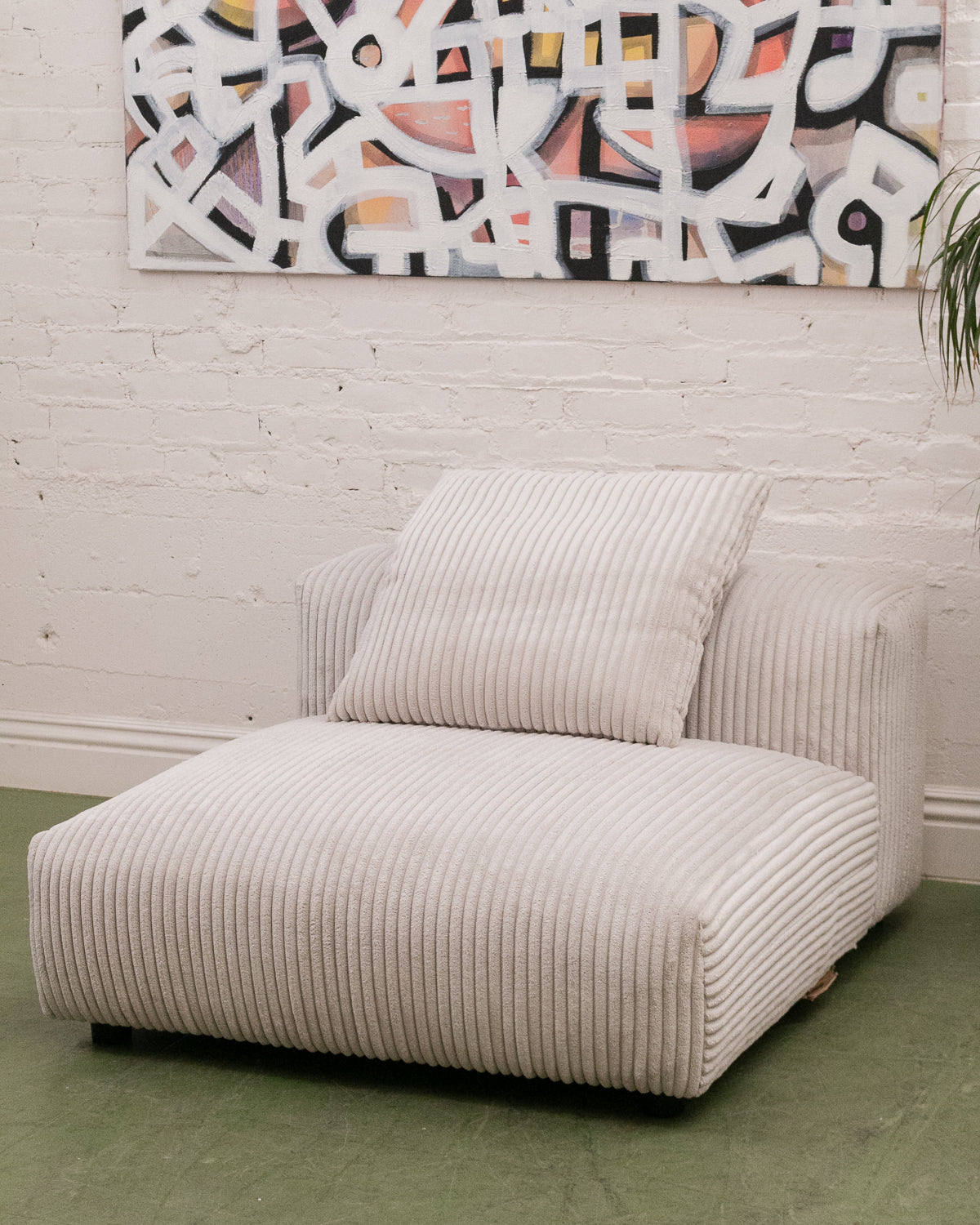 Bailey Single Seat in Ivory – Sunbeam Vintage