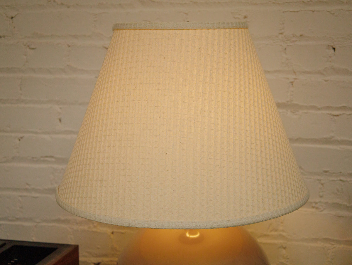 Postmodern lavender ceramic round table lamp – Sunbeam Vintage